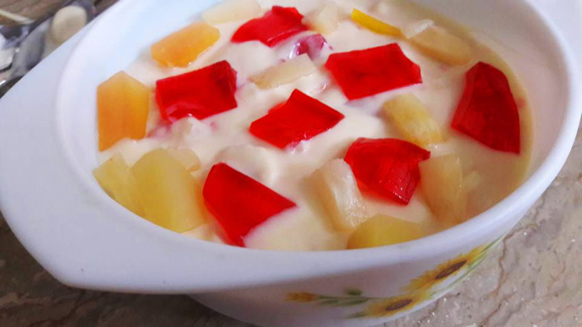 Fruity Snow Dessert | TastyDen